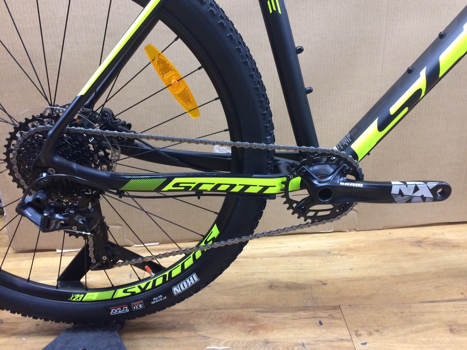 Scott scale 745 store